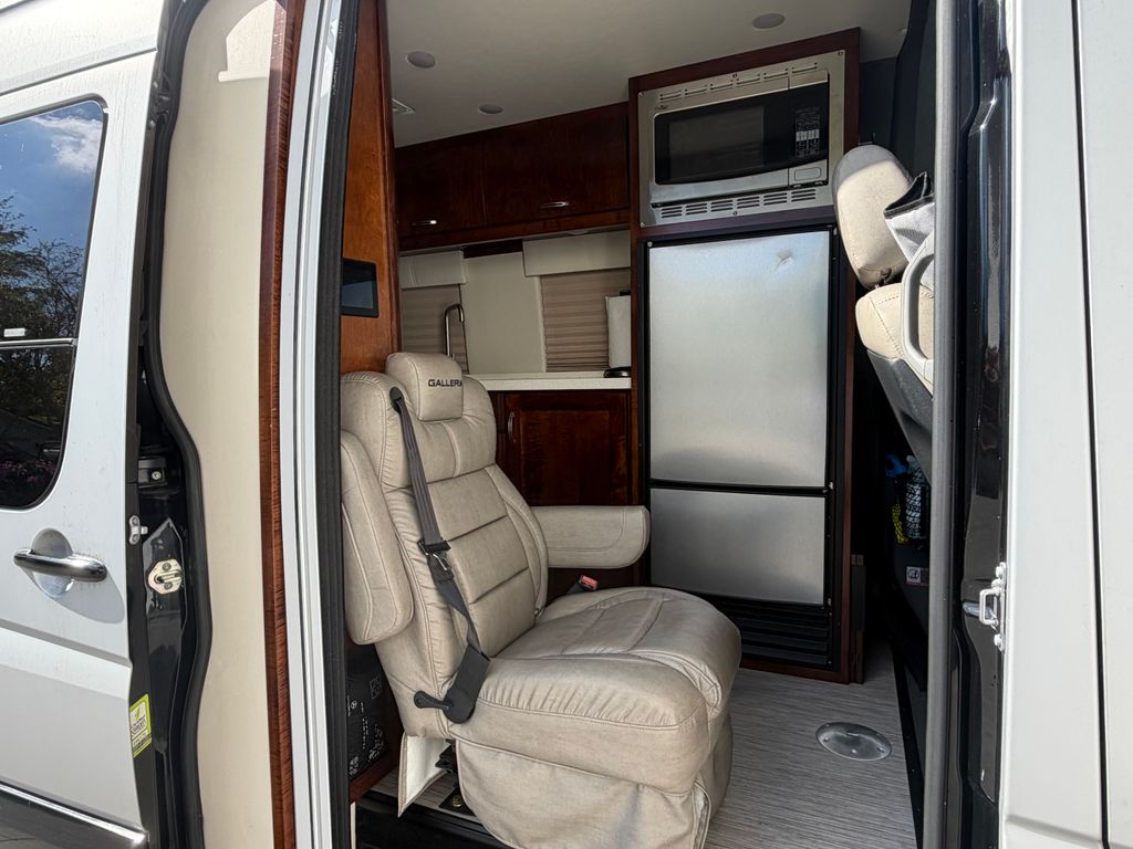 2019 Coachmen Galleria 24T - National Vehicle
