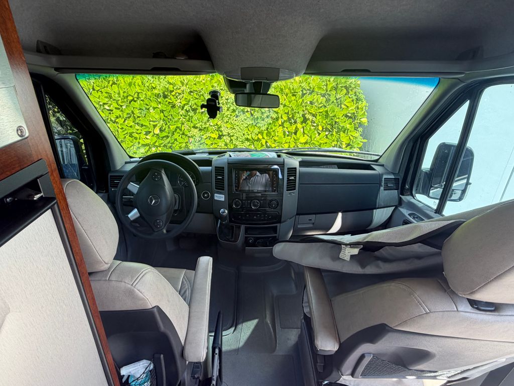 2019 Coachmen Galleria 24T - National Vehicle