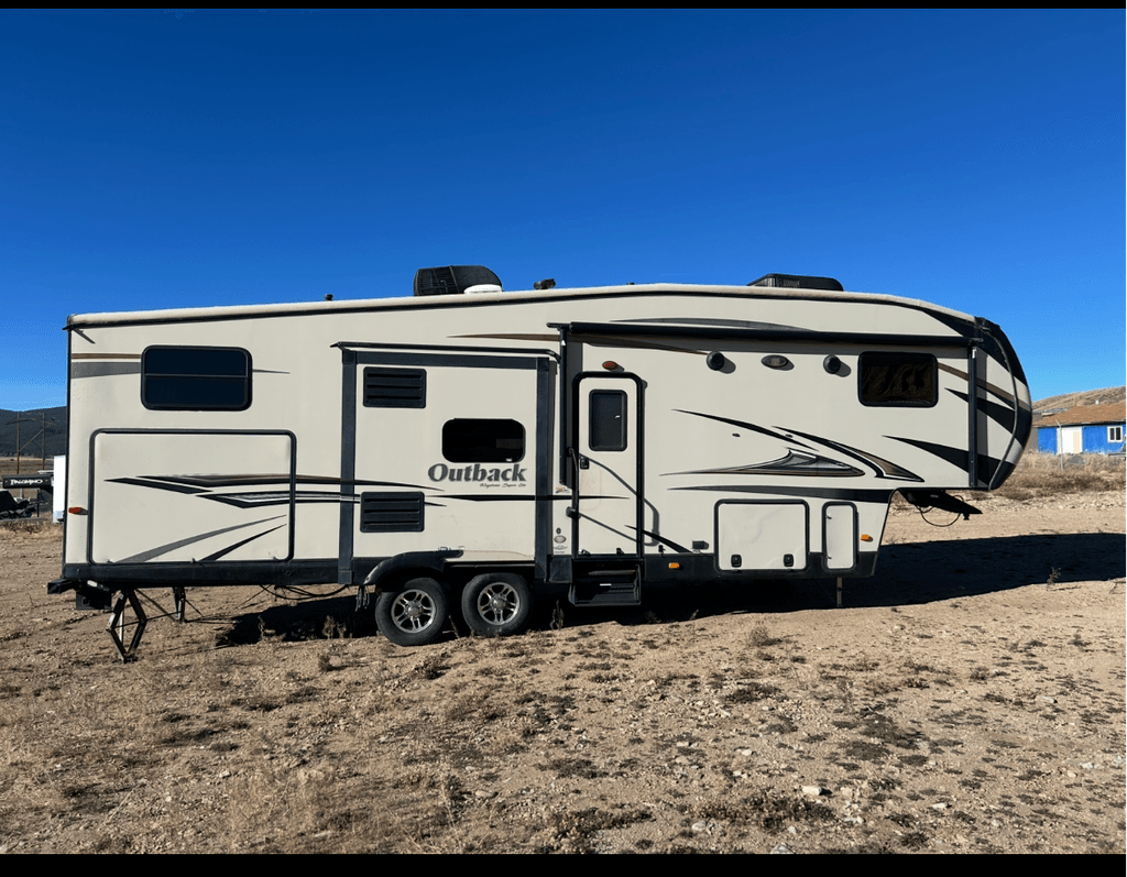 2015 Keystone Outback Super-Lite 302FBH - National Vehicle