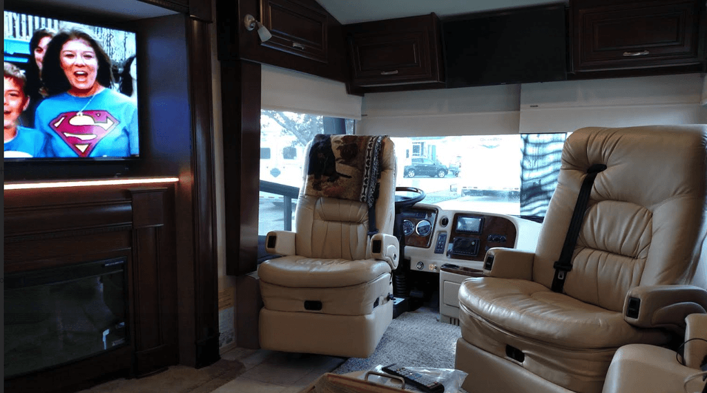 2016 Entegra Coach Anthem 44B - National Vehicle