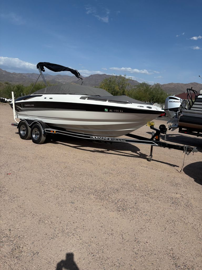 2005 Crownline 206 LS - National Vehicle