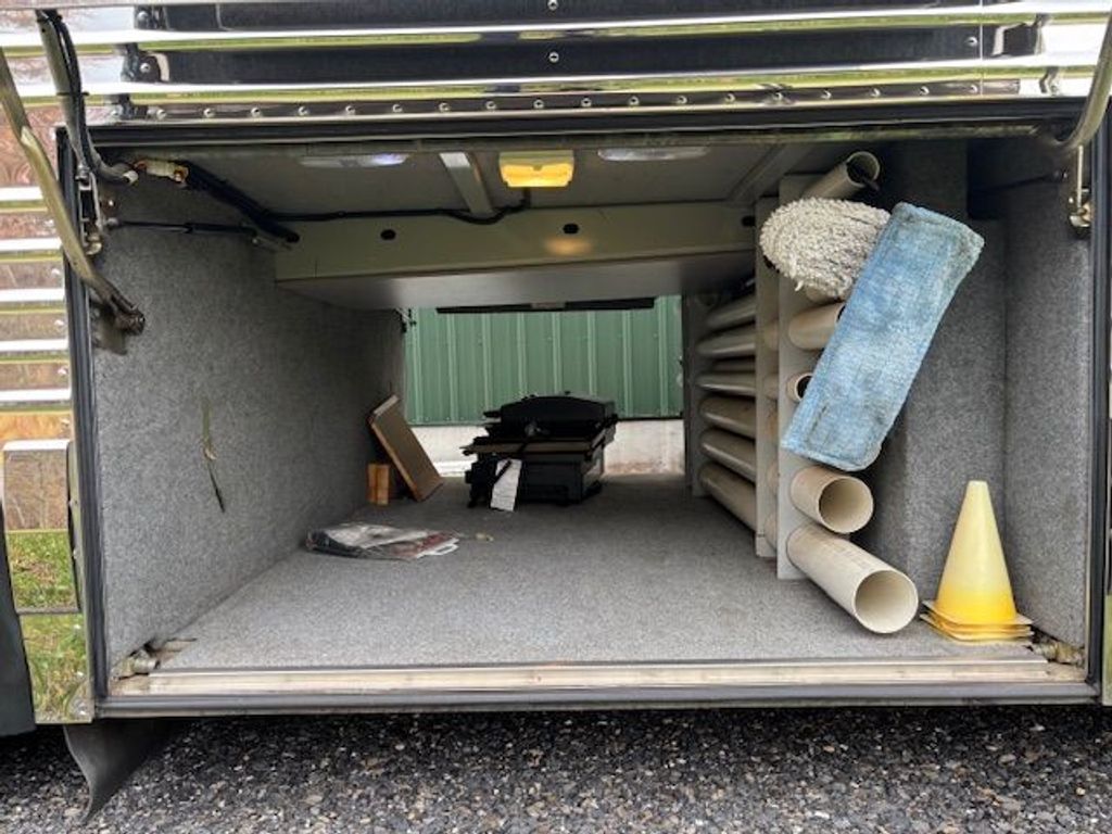 1997 Prevost Royal XL 45 - National Vehicle