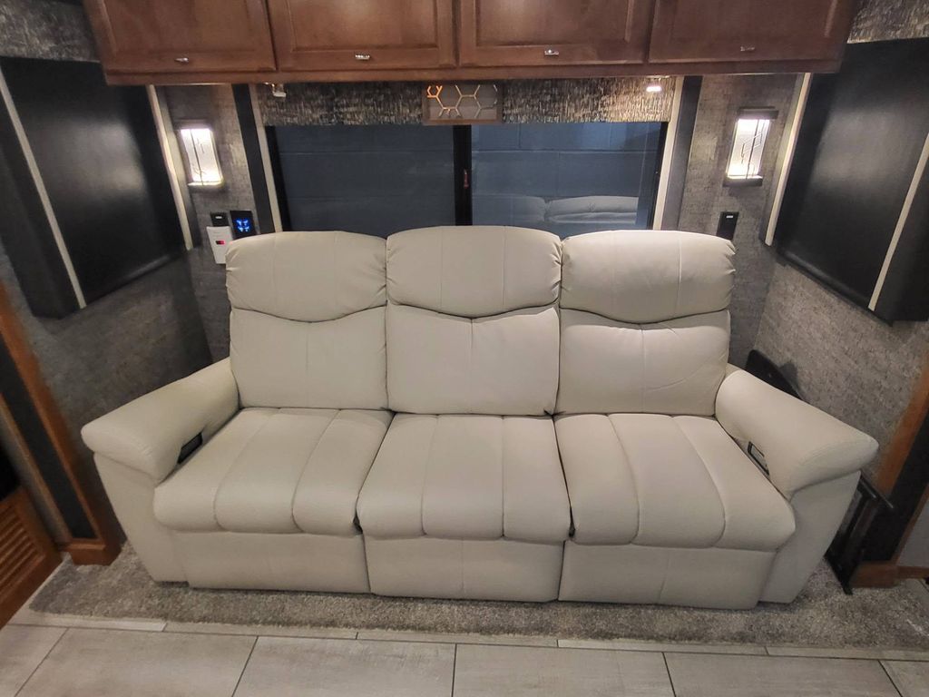 2020 Tiffin Motorhomes Allegro Open Road 34PA Ford Liquid Spring ...