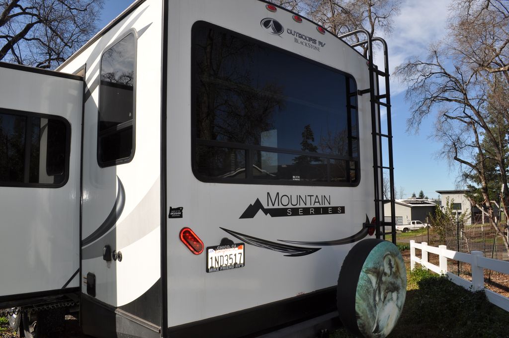 2019 Outdoors RV Blackstone 250RDS - National Vehicle