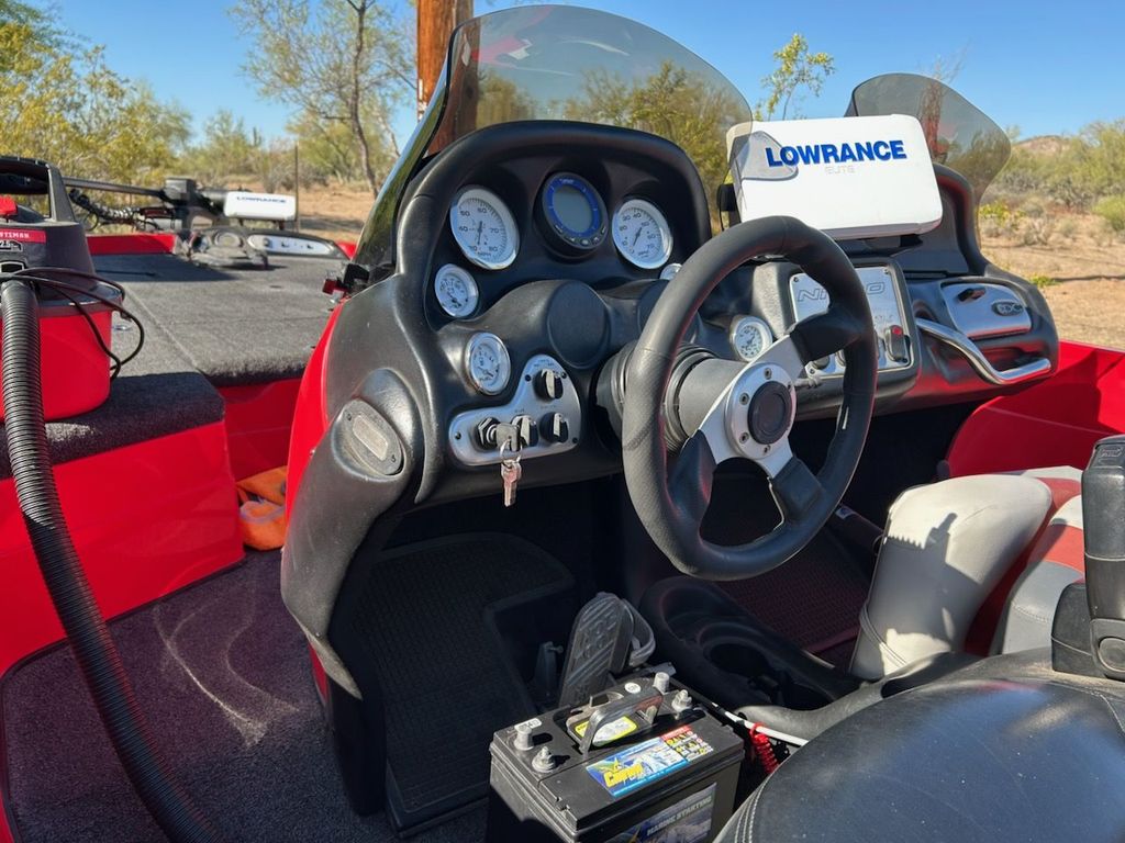 2004 Nitro 911 CDC - National Vehicle