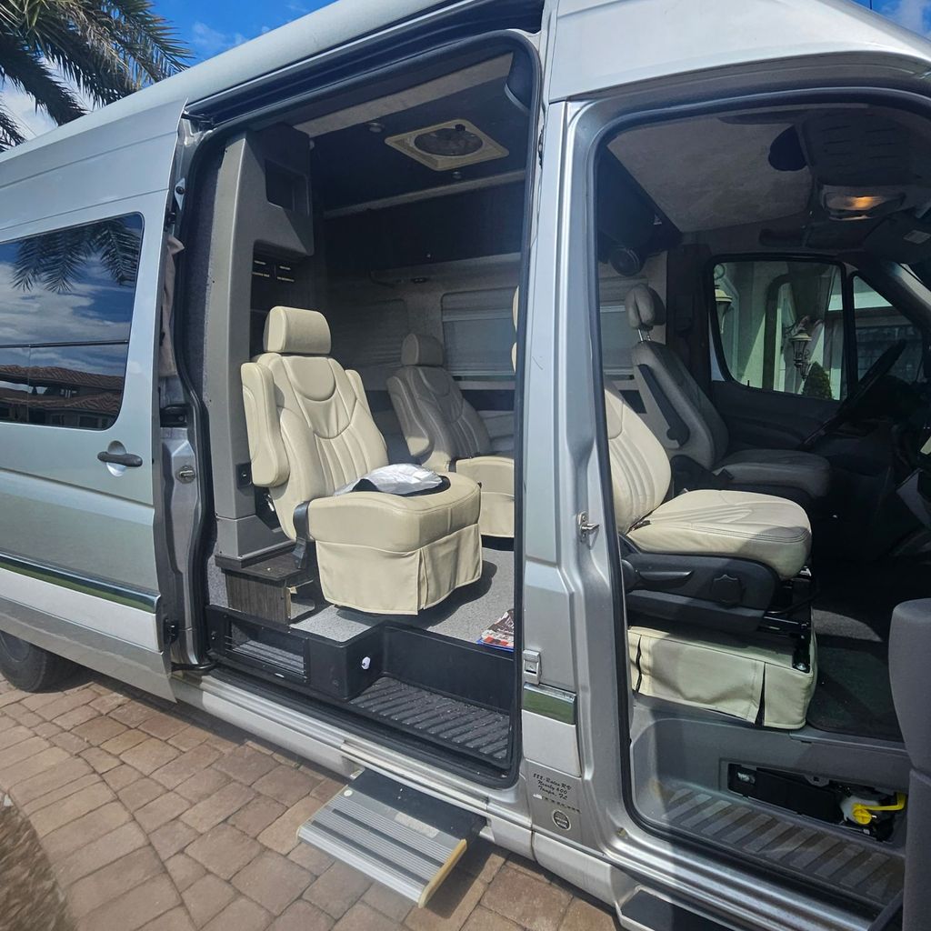 2010 Airstream Interstate 3500 - National Vehicle