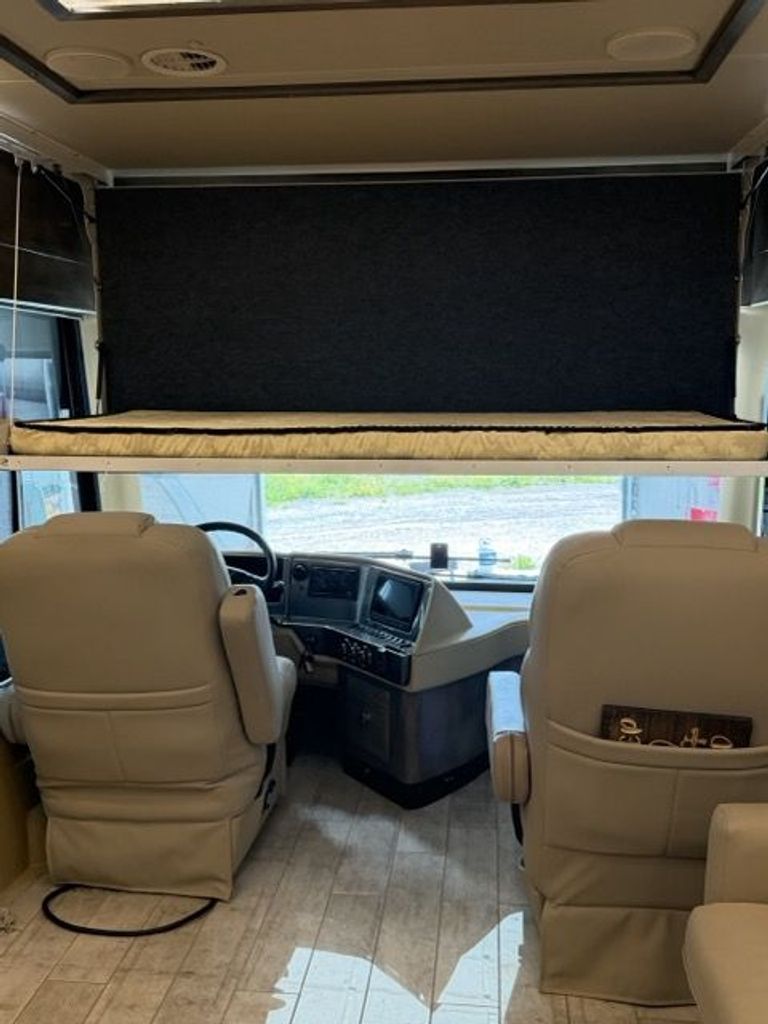 2022 Tiffin Motorhomes Phaeton 36SH - National Vehicle