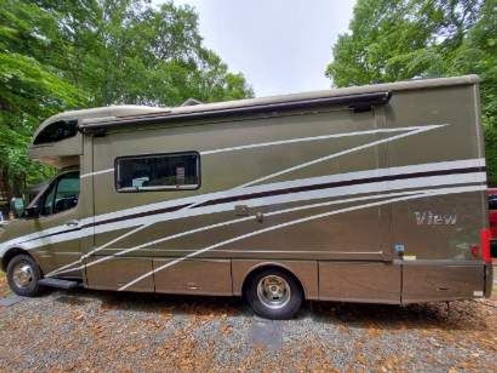2020 Winnebago View 24D - National Vehicle