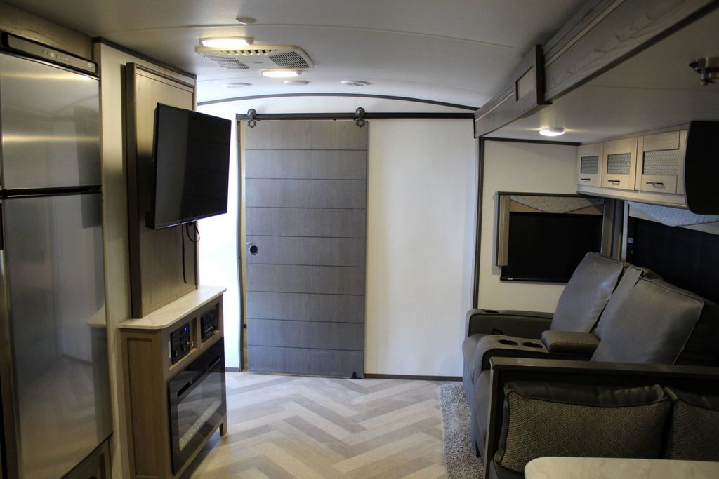 2021 Cruiser RV Twilight Signature 2620 - National Vehicle