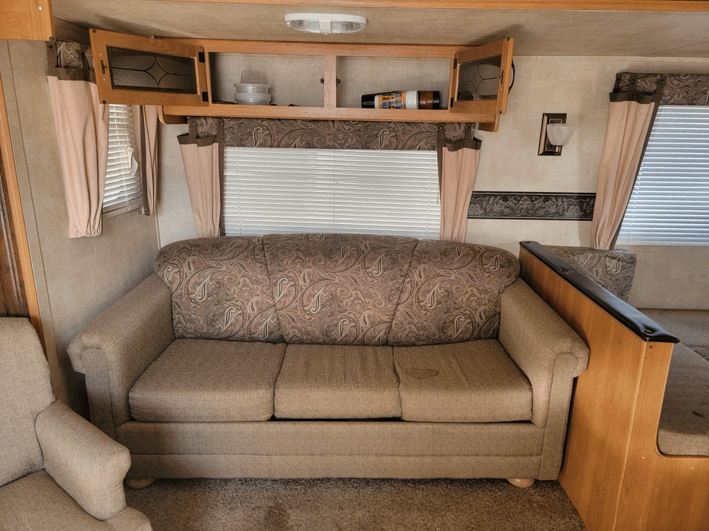 2012 Keystone Hideout Luxury 28RLDS - National Vehicle