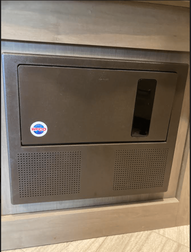 2021 Thor Motor Coach Daybreak 23DB - National Vehicle