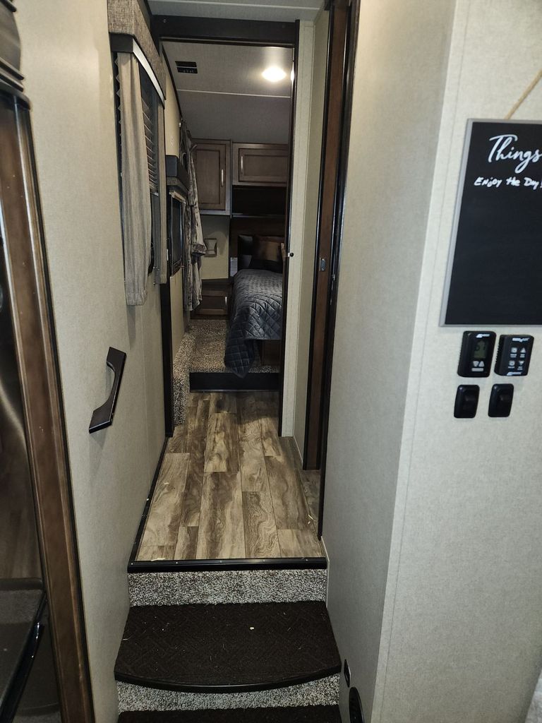 2019 Grand Design Reflection 150 230RL - National Vehicle