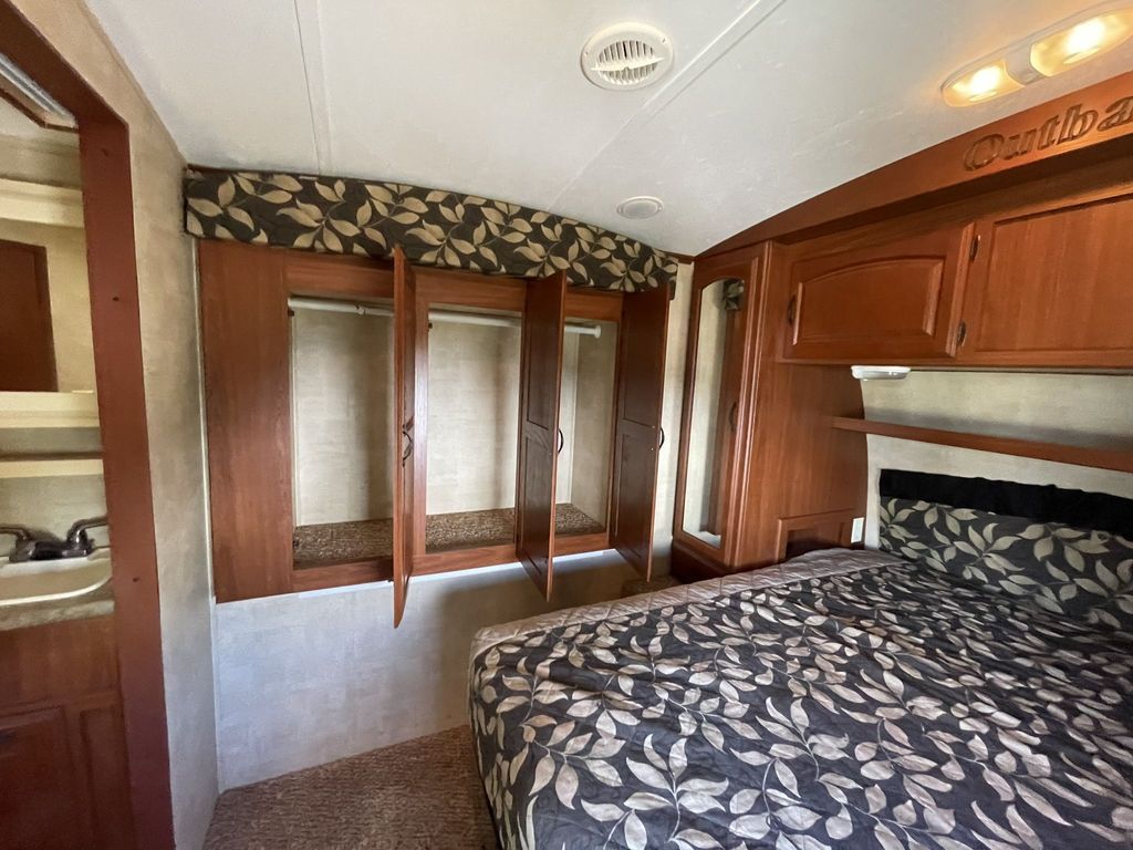 2012 Keystone Outback 10th Anniversary 298RE - National Vehicle