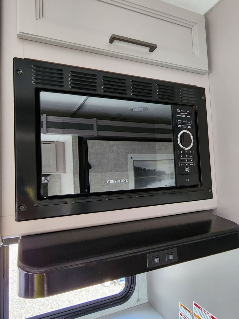 2022 Thor Motor Coach Quantum LC25 - National Vehicle