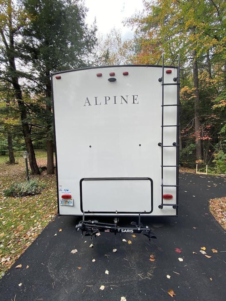 2021 Keystone Alpine 3700FL - National Vehicle