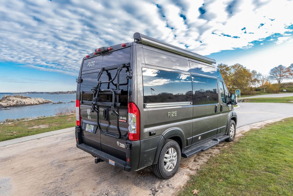 2022 Thor Motor Coach Rize 18M - National Vehicle