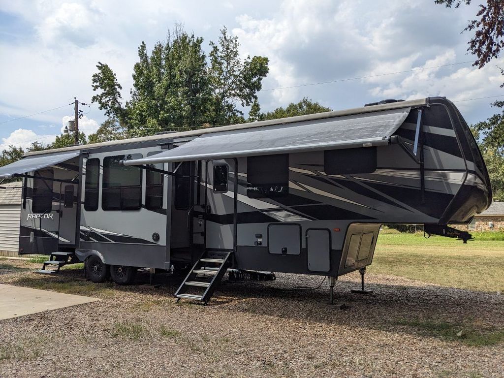 2020 Keystone Raptor 356 - National Vehicle