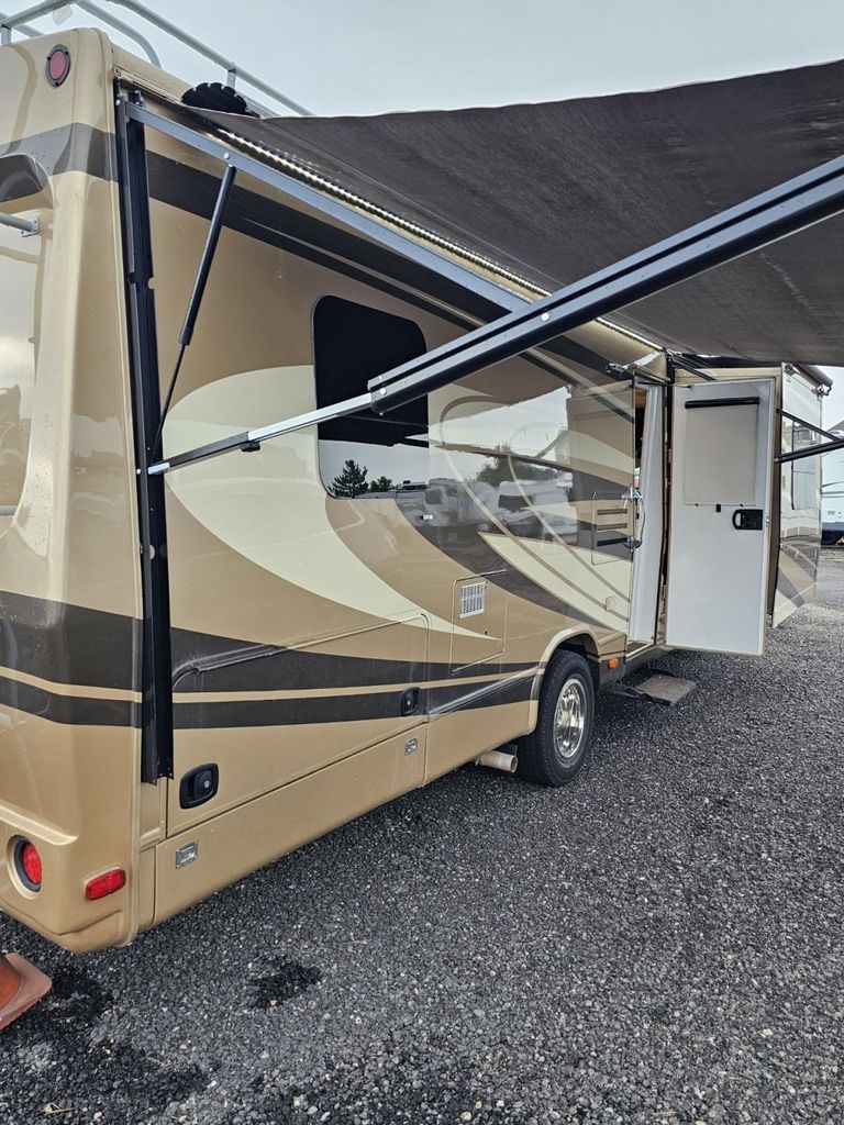 2017 Phoenix Cruiser Motorhome 2910T - National Vehicle