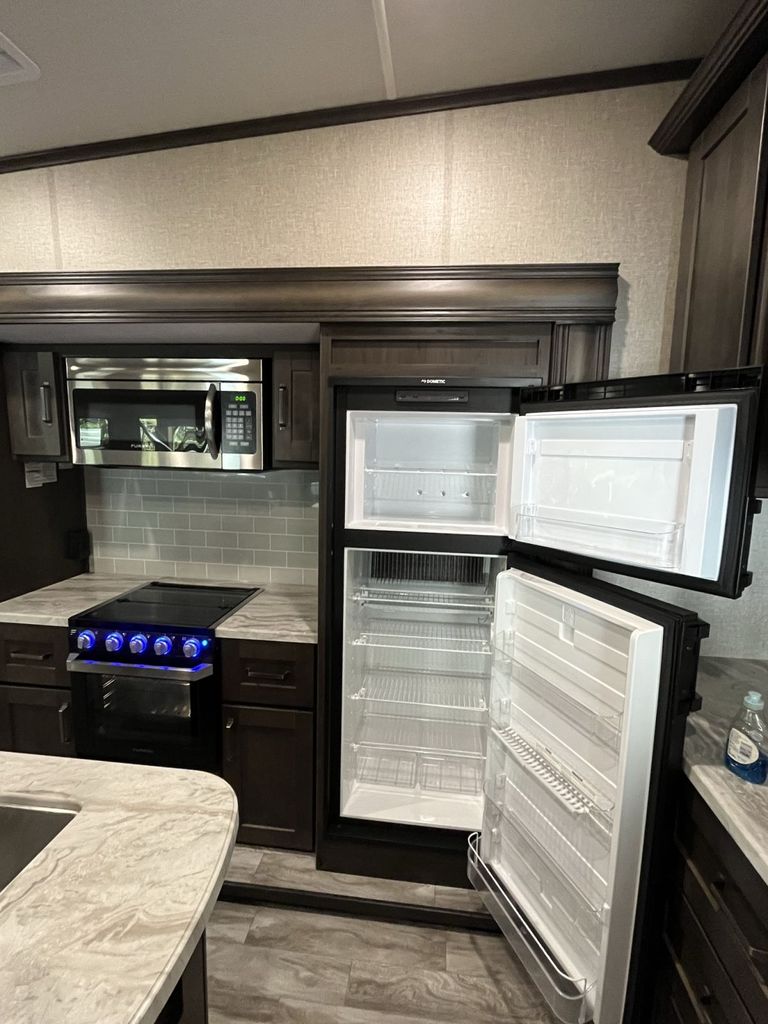 2021 Grand Design Reflection 150 295RL - National Vehicle