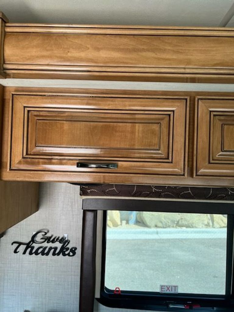 2016 Thor Motor Coach Quantum WS31 - National Vehicle
