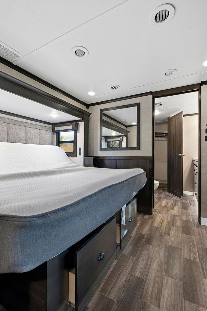 2020 Redwood RV 5th Wheel 4001 LK - National Vehicle