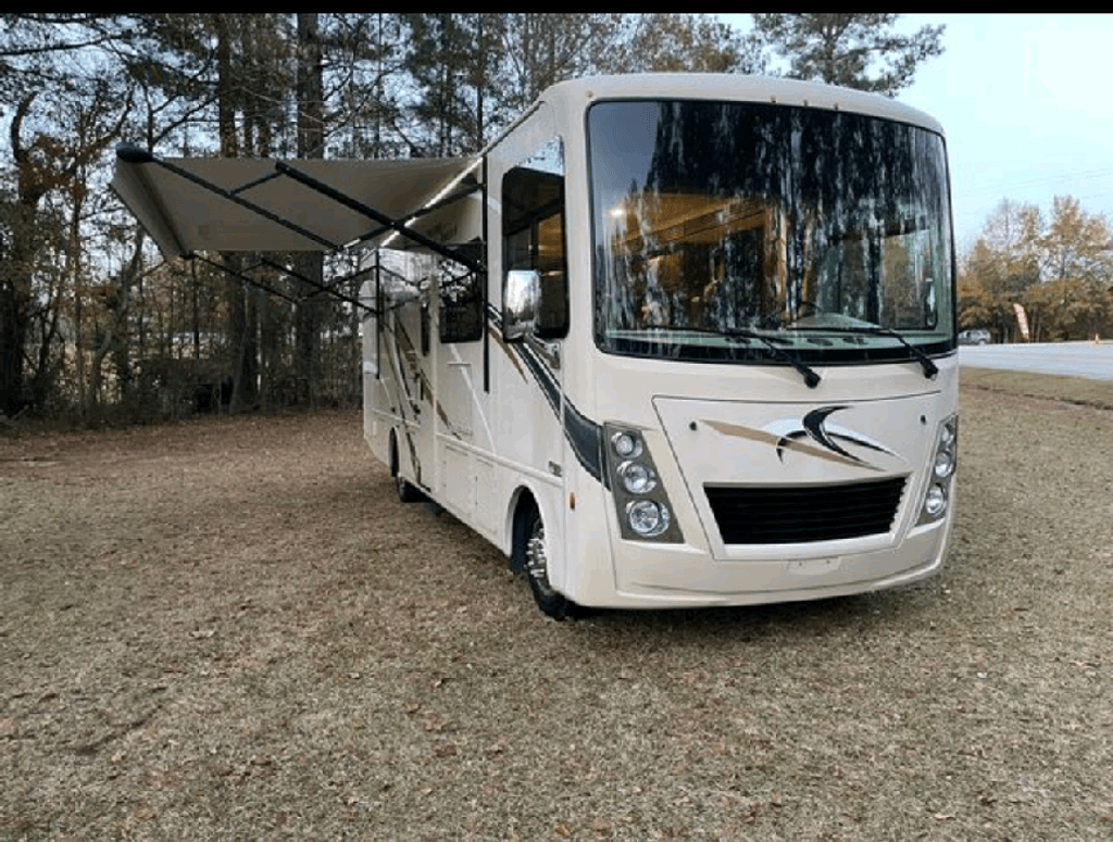 2018 Thor Motor Coach Freedom Traveler A30 - National Vehicle