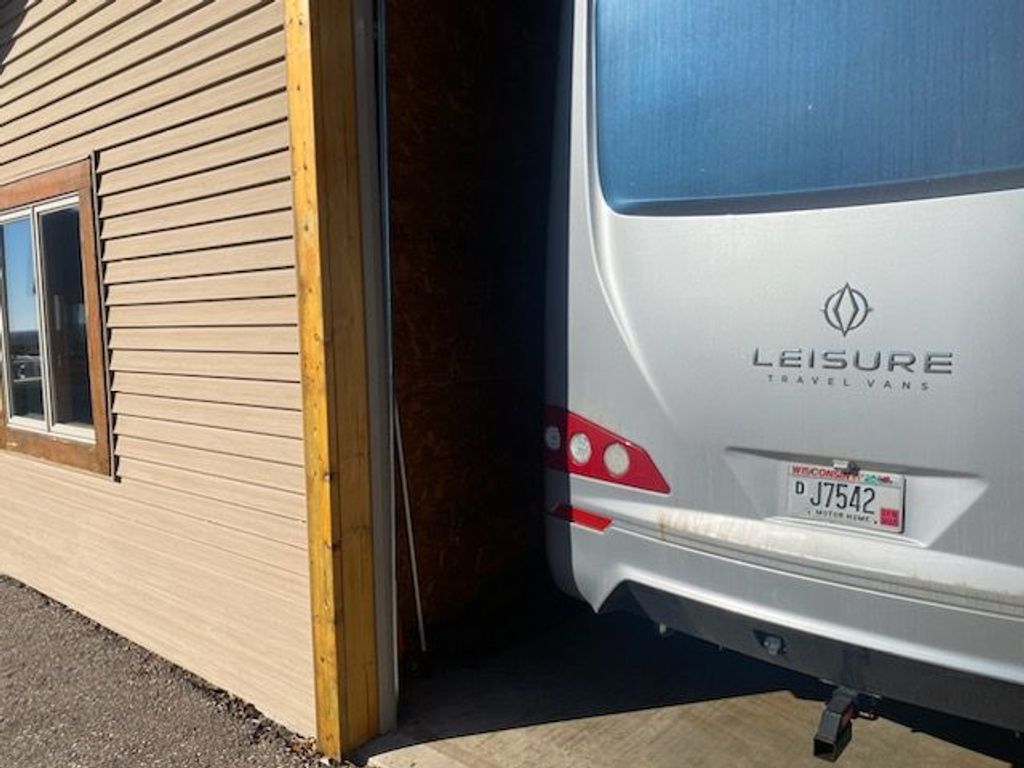 2020 Leisure Travel Van Unity U24TB - National Vehicle