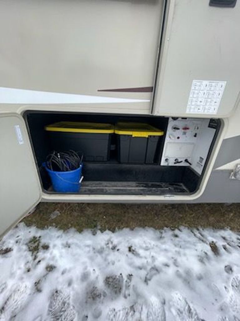 2015 Grand Design Reflection 303RLS - National Vehicle