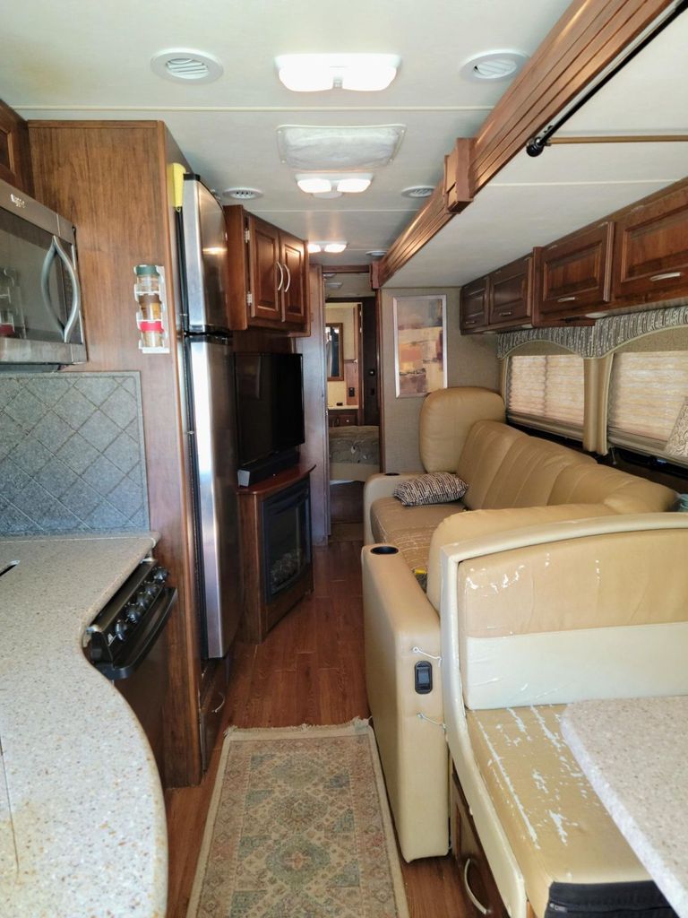 2014 Coachmen Mirada 35LS - National Vehicle