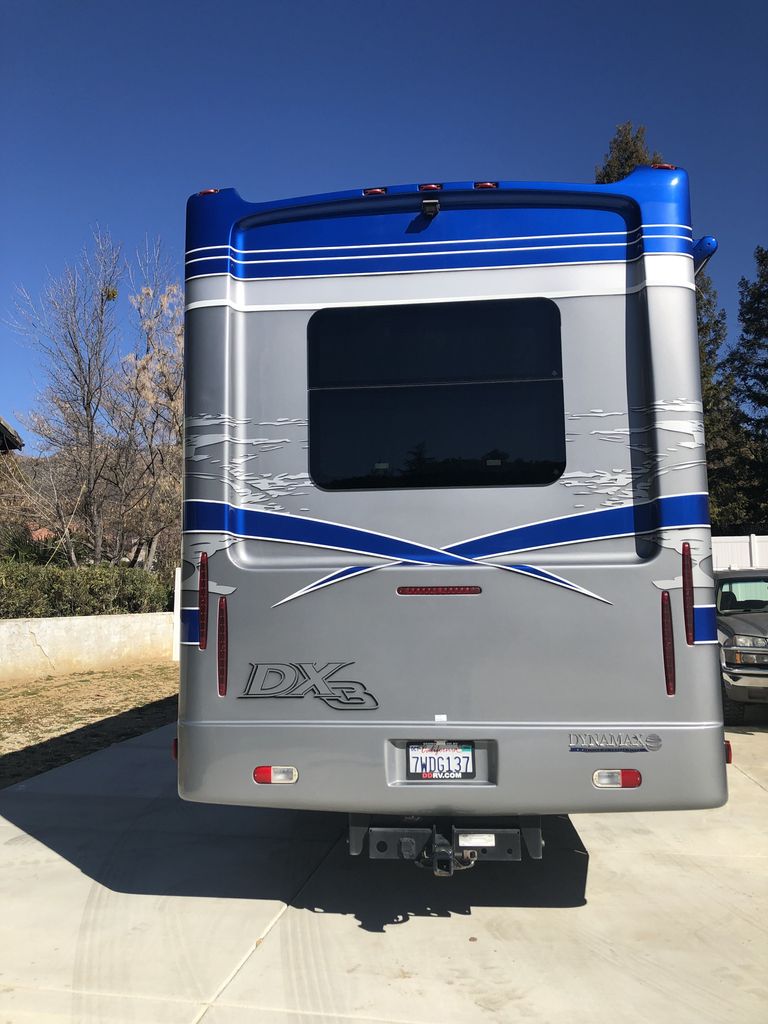 2017 Dynamax DX3 37TS - National Vehicle