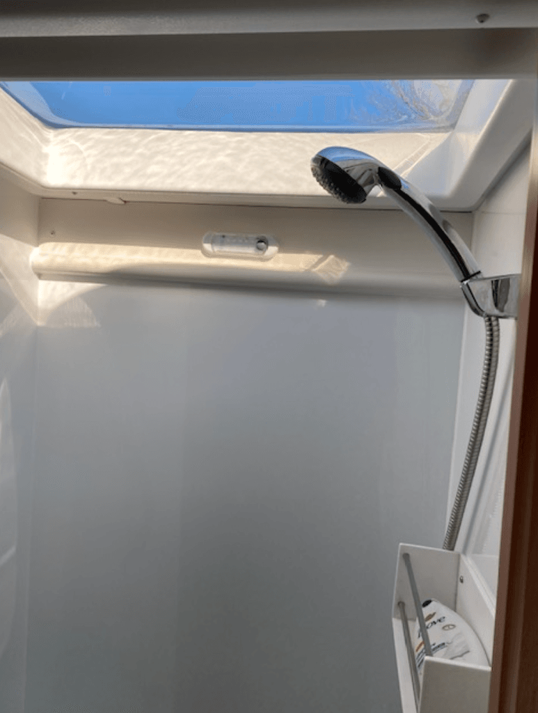 2020 Leisure Travel Van Unity U24TB - National Vehicle