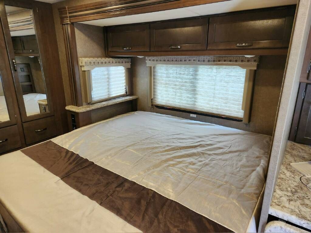 2020 Thor Motor Coach Four Winds 27R - National Vehicle