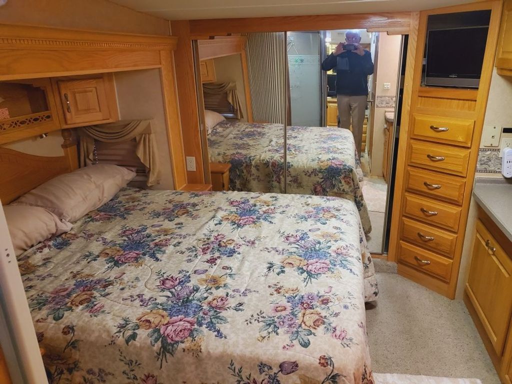 2006 Excel Limited Edition 30RSO - National Vehicle