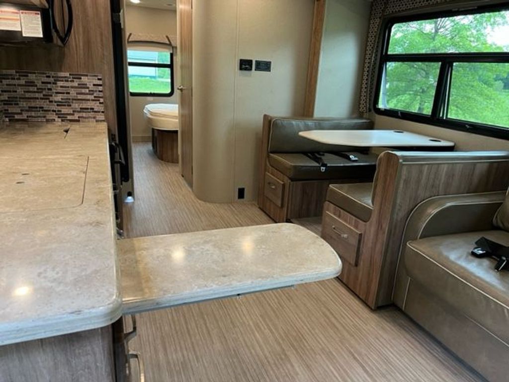 2019 Jayco Greyhawk Prestige 29MVP - National Vehicle
