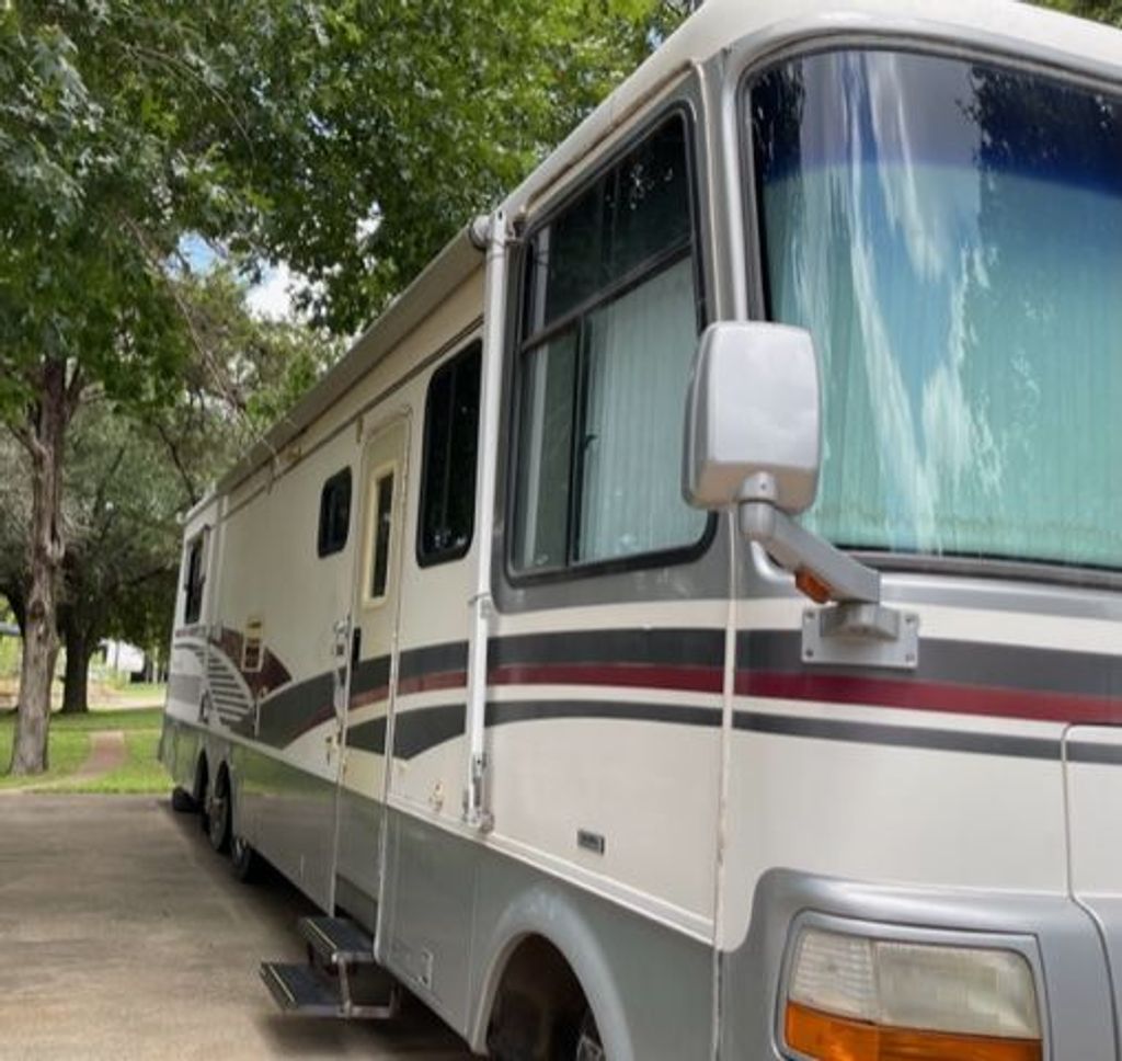 1997 Newmar Mountain Aire 3758 - National Vehicle
