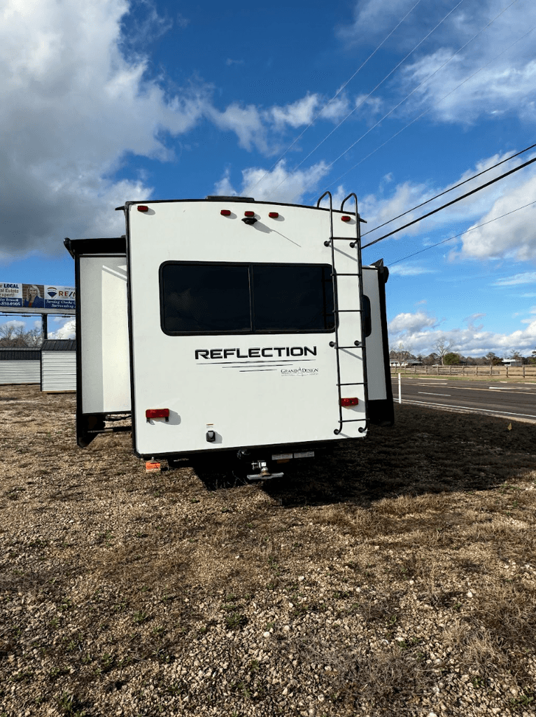 2021 Grand Design Reflection 367BHS - National Vehicle