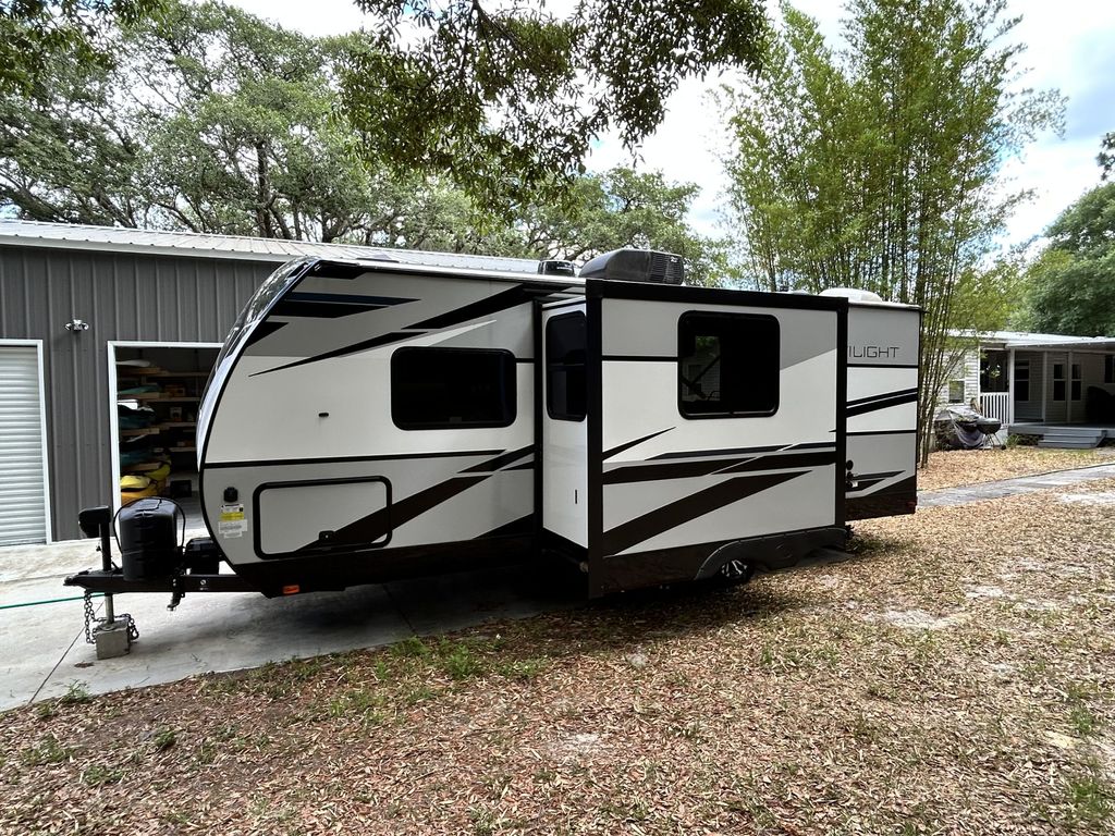 2021 Cruiser RV Twilight Signature 2100 - National Vehicle