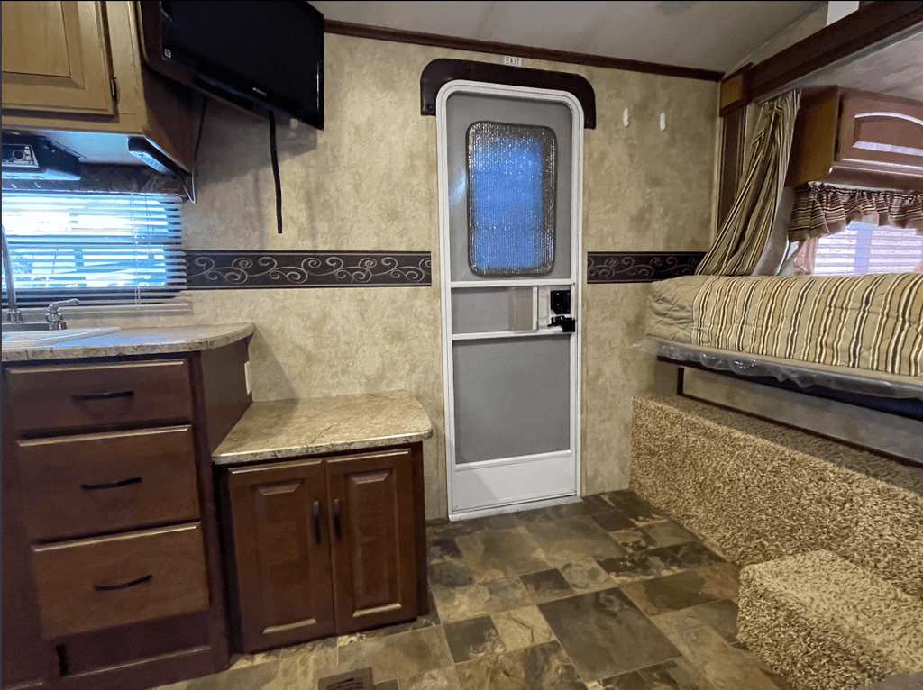 2013 Keystone Outback 250RS - National Vehicle