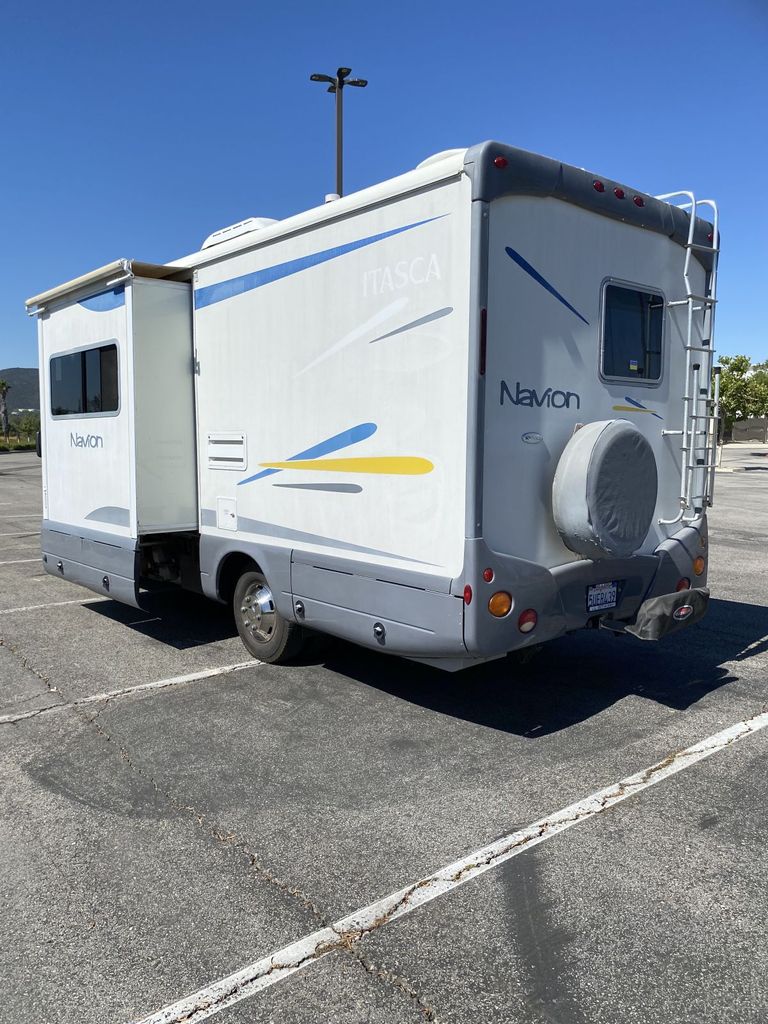 2006 Itasca Navion 23J - National Vehicle