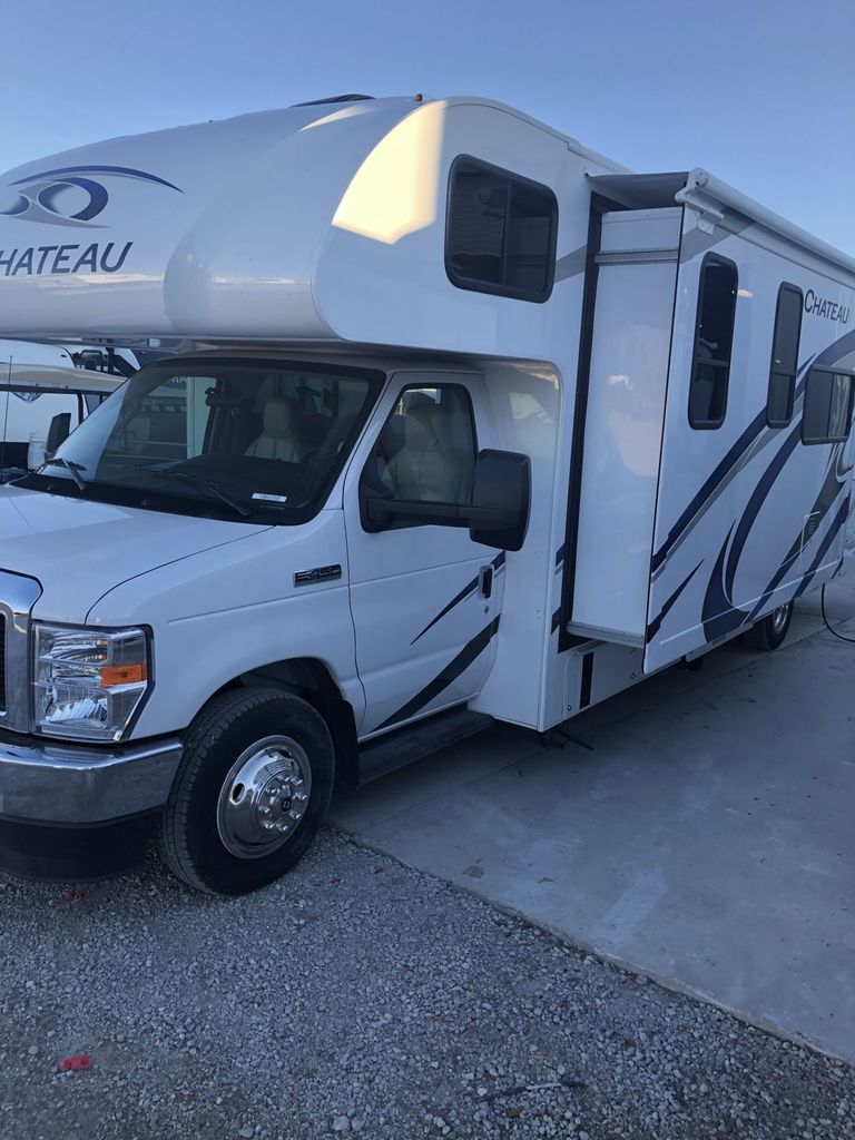 2021 Thor Motor Coach Chateau 28Z - National Vehicle