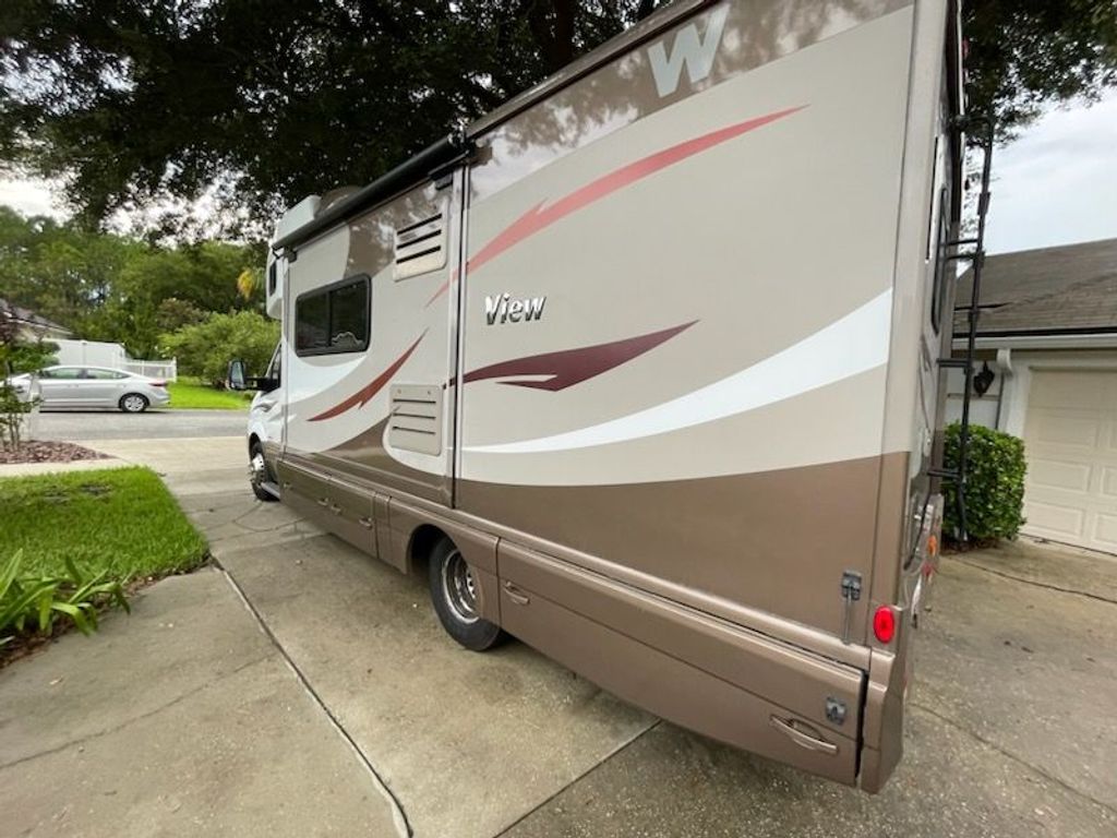 2014 Winnebago View 24J - National Vehicle