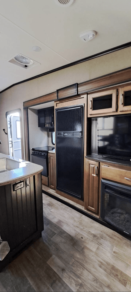 2017 Grand Design Reflection 29RS - National Vehicle