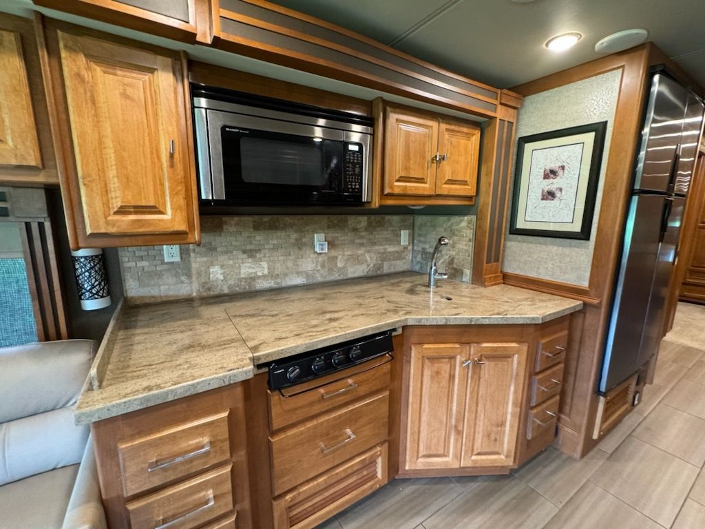 2018 Tiffin Motorhomes Allegro Red 38QBA - National Vehicle