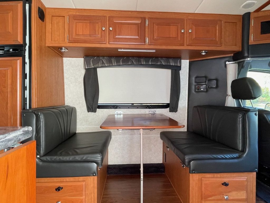 2017 Phoenix Cruiser Motorhome 2350 - National Vehicle
