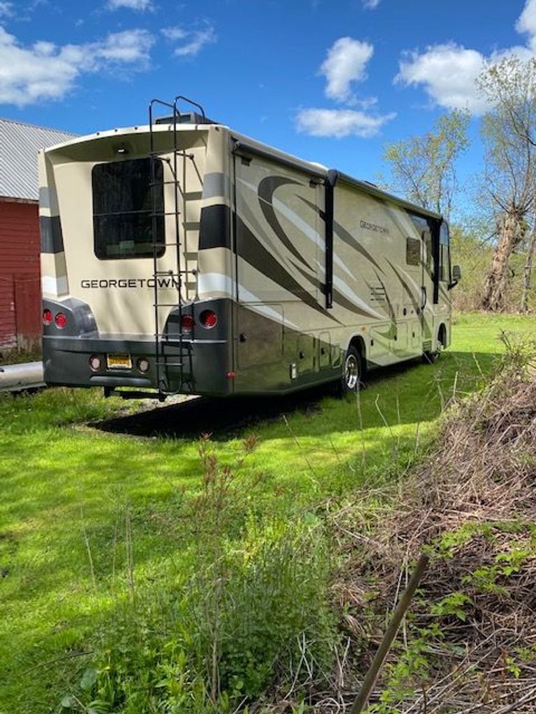 2020 Forest River Georgetown GT5 31R - National Vehicle