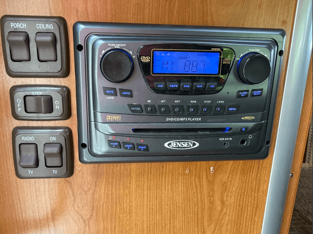 2008 Winnebago View 24J - National Vehicle