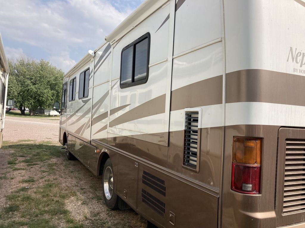 2003 Holiday Rambler Neptune 36PBD - National Vehicle