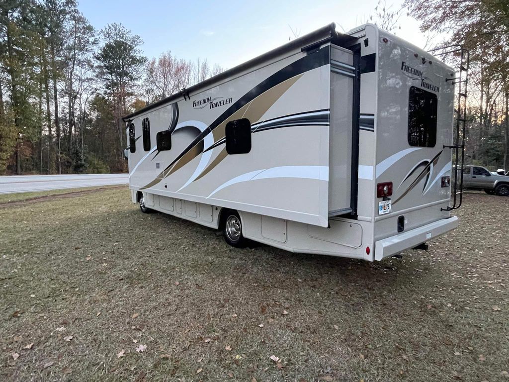 2018 Thor Motor Coach Freedom Traveler A30 - National Vehicle