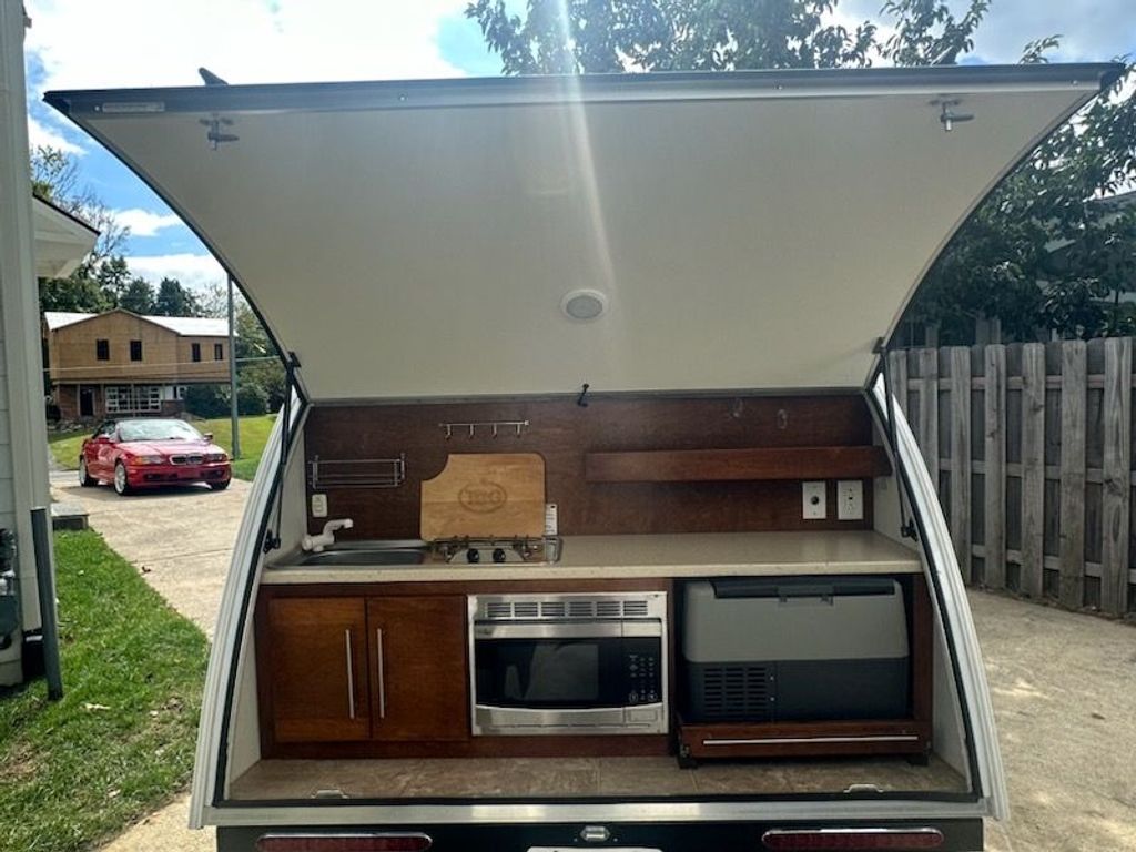 2017 NuCamp T@G XL Outback - National Vehicle