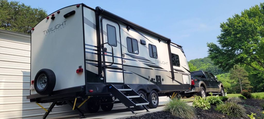 2022 Cruiser RV Twilight Signature 2100 - National Vehicle